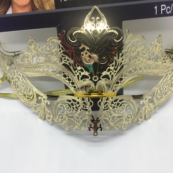 Accessories | Gold Metal Masquerade Mask | Poshmark